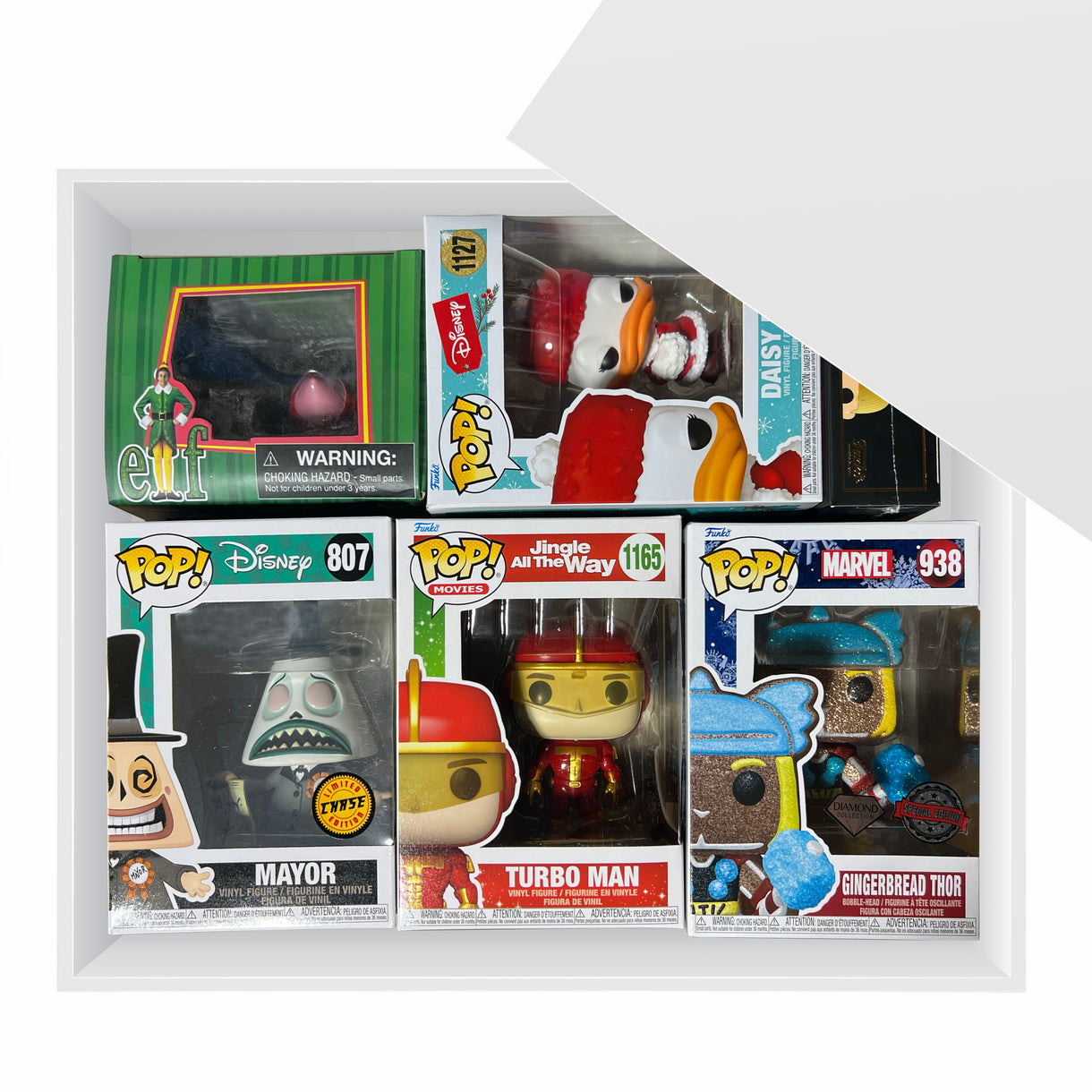 Christmas Themed Mystery Box including 4 POPs, exclusives and more ...